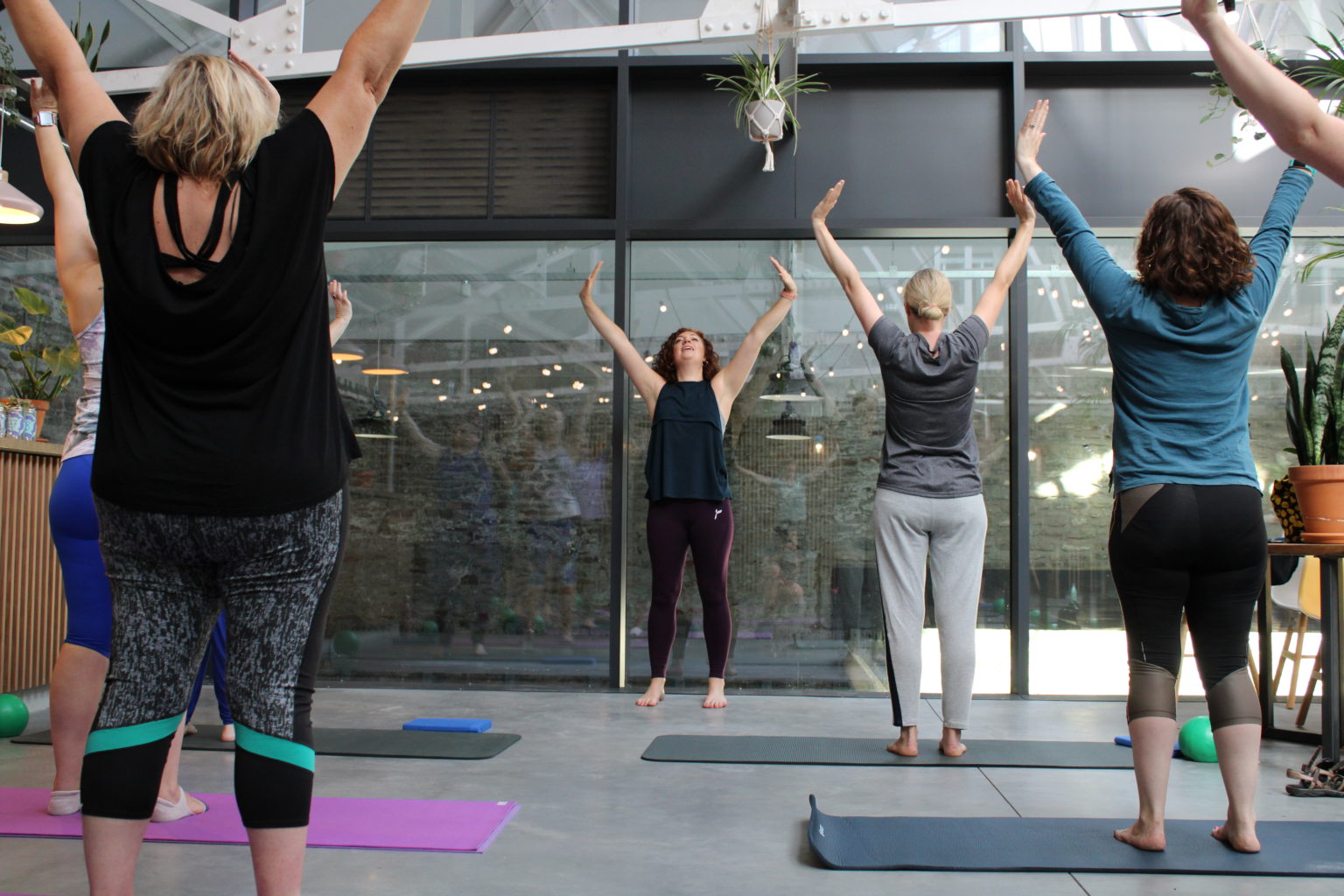 Joining the dots between my posture and my mood….again! – Sona Pilates